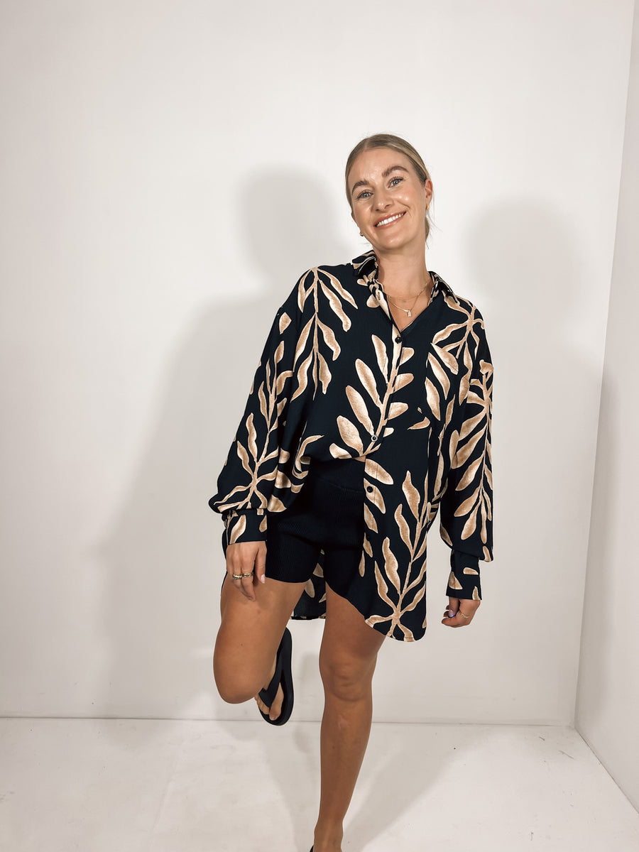 By Frankie Oversized Shirt - Black & Tan Leaf – Lu&Co. Boutique